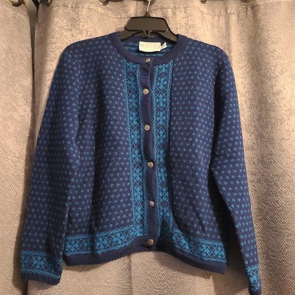Pendleton | Sweaters | Vintage Pendleton Blue Fair Isle Virgin Wool ...